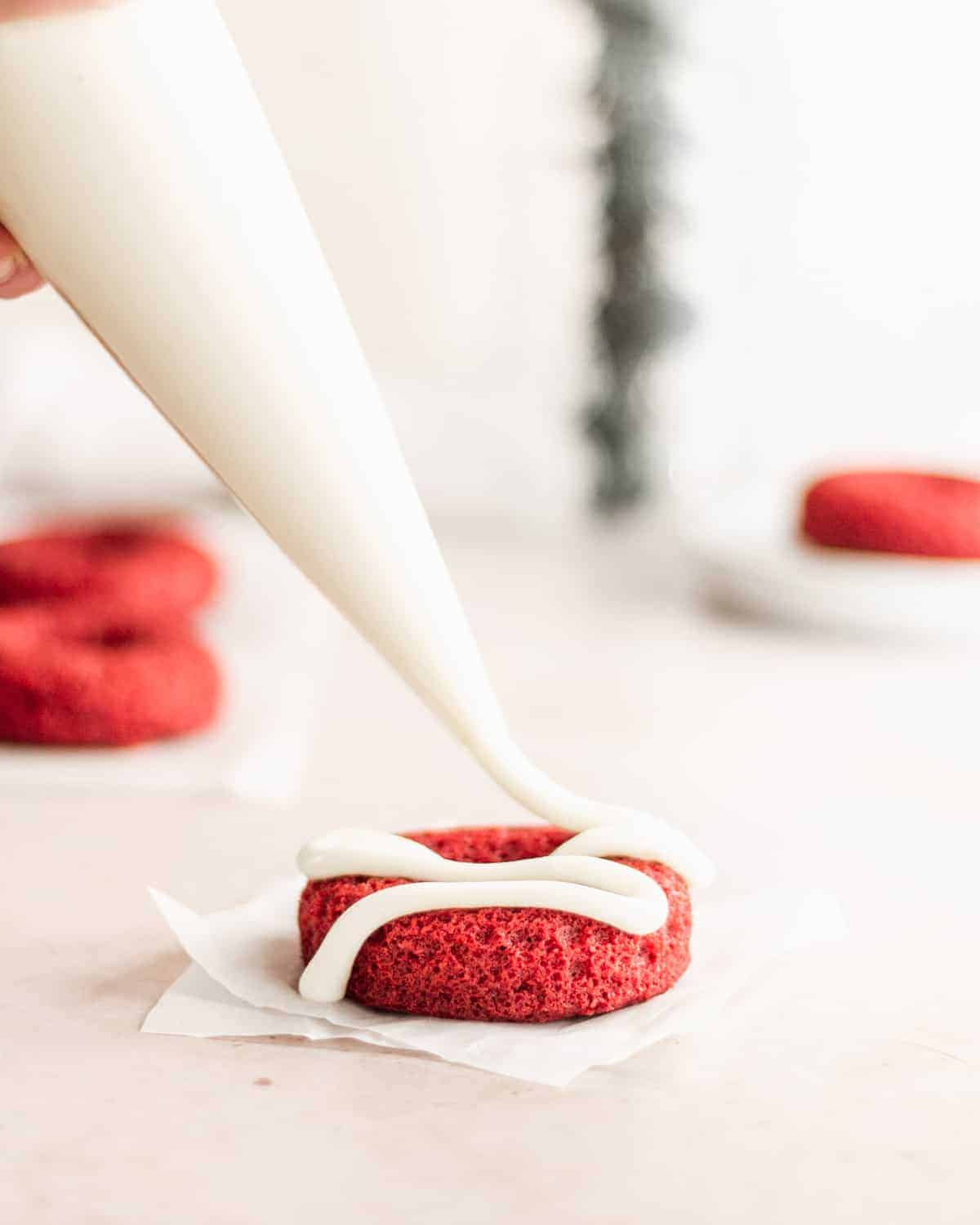 Baked Red Velvet Donuts - Bake & Bacon - Kelly Hamilton