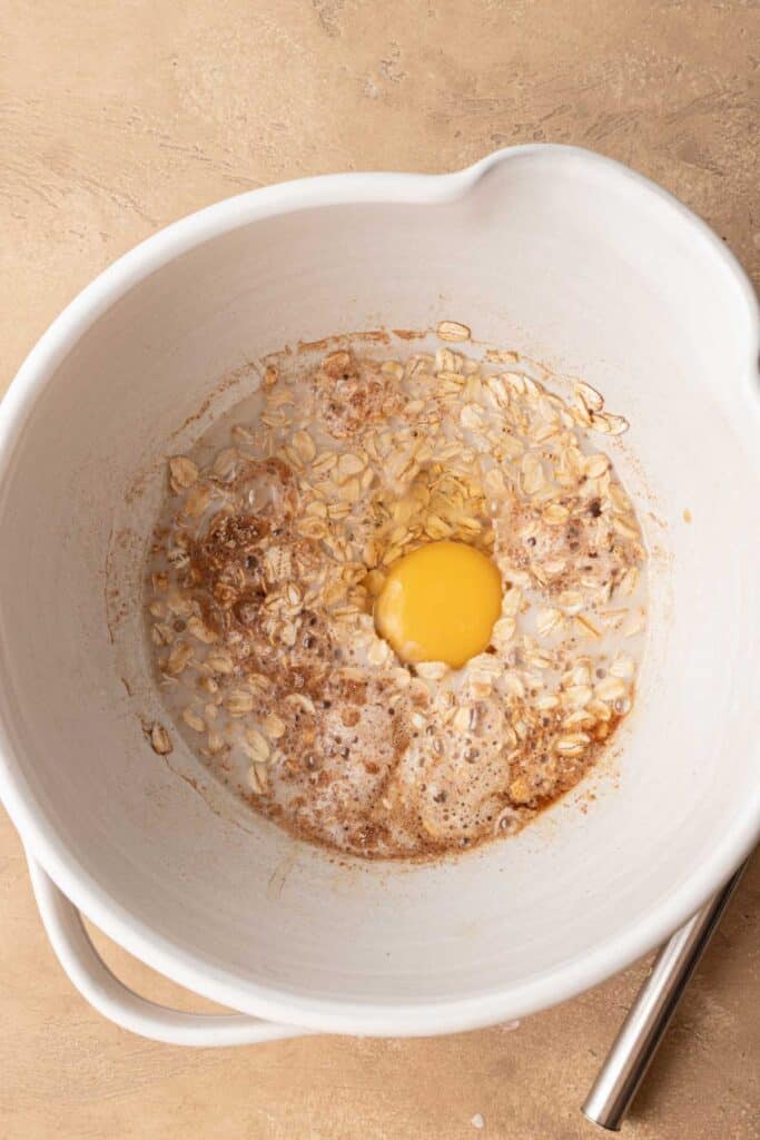 5-Minute Prep Single Serve Baked Oatmeal (No Banana) - Bake & Bacon