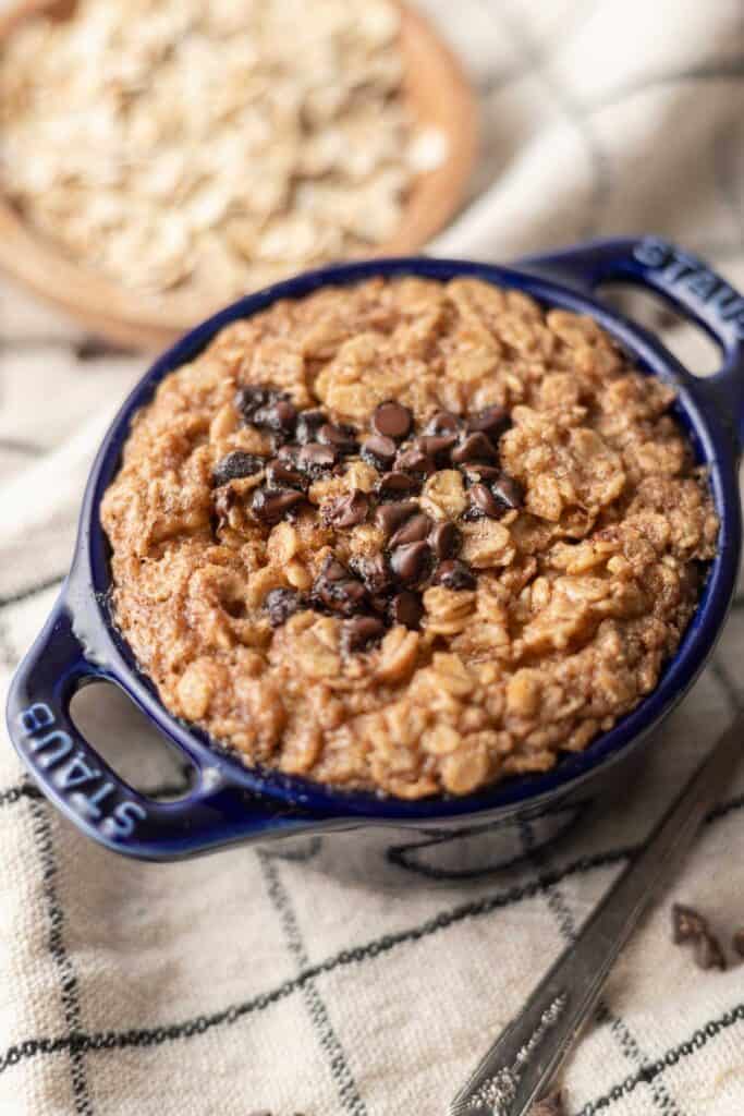 5-Minute Prep Single Serve Baked Oatmeal (No Banana) - Bake & Bacon